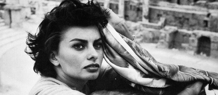 Biography of Sophia Loren - ITALIA MIA